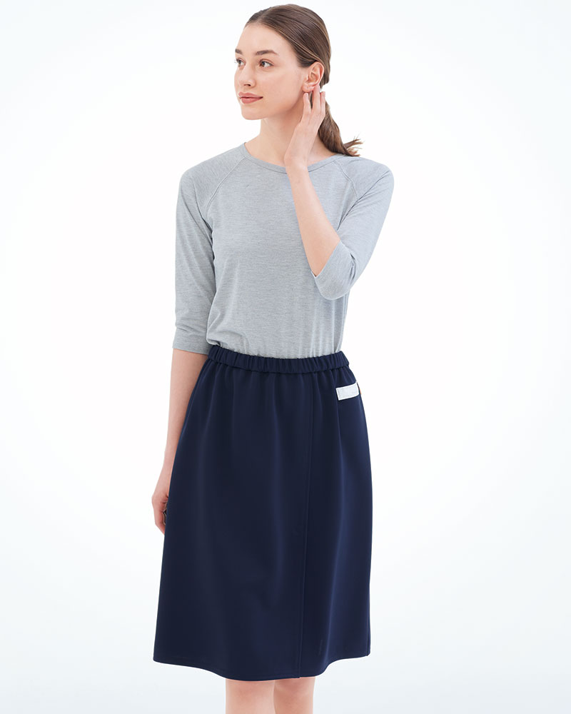 ナガイレーベン FK-1488 検診スカート 3190円｜医療白衣のメディコレ！